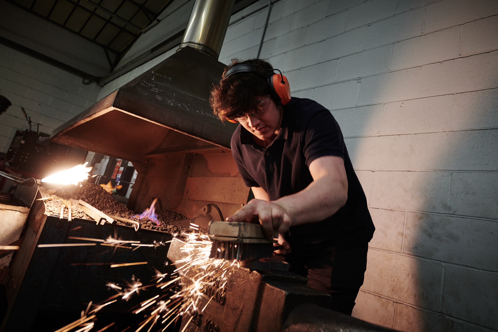 Blacksmithing - Introduction (daytime) - HLNSC